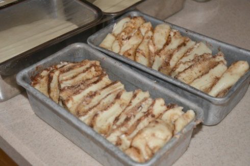 How To Make The Best Cinnamon Squares Ever - Food Storage Moms